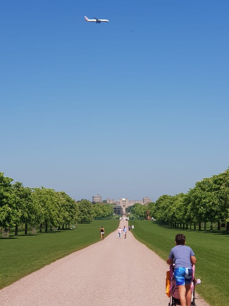 The Long Walk In Windsor - FAMILY TRAVEL EXPLORE